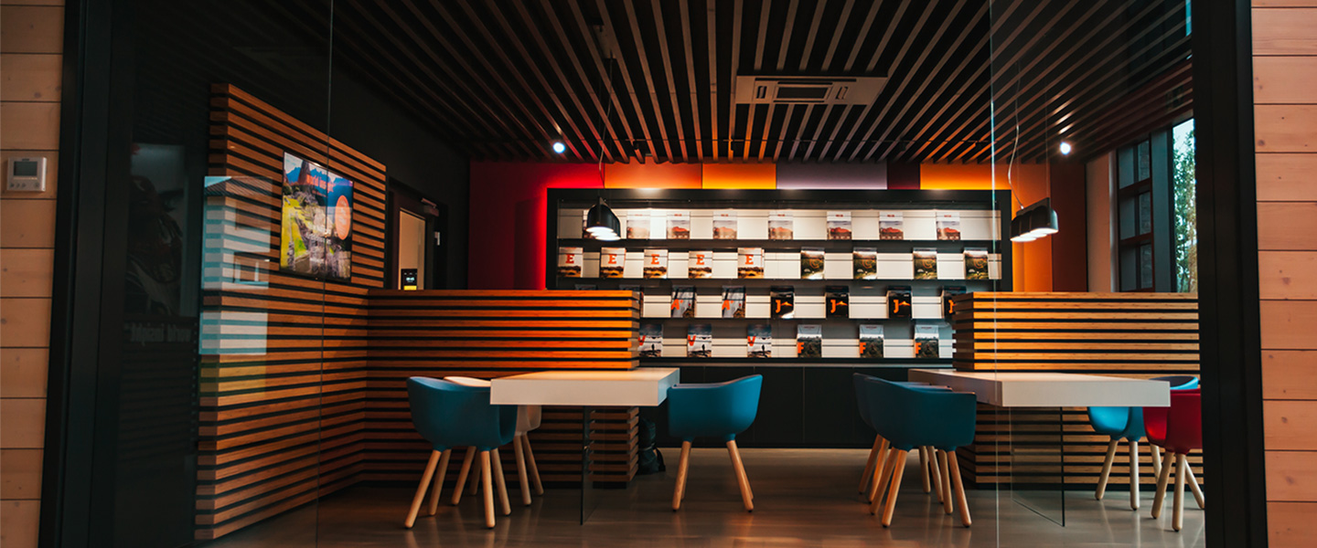 Kontakt & Reiseberatung - WORLD INSIGHT Erlebnisreisen